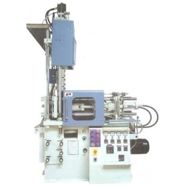 Vertical Screw Type Injection Moulding Machine Recyclean India